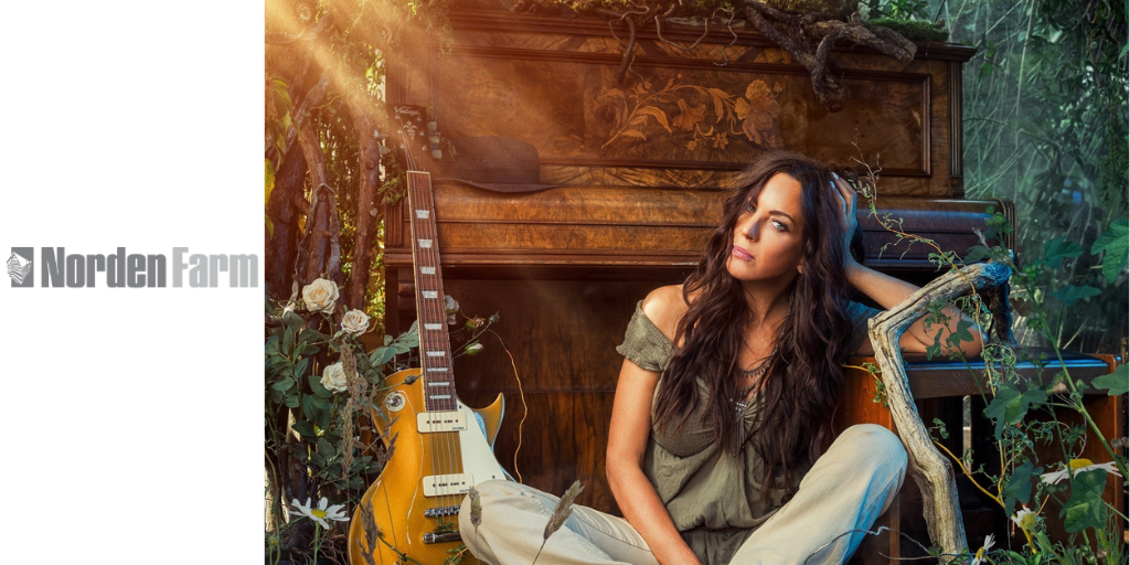 Mim Grey - Carousel Buses